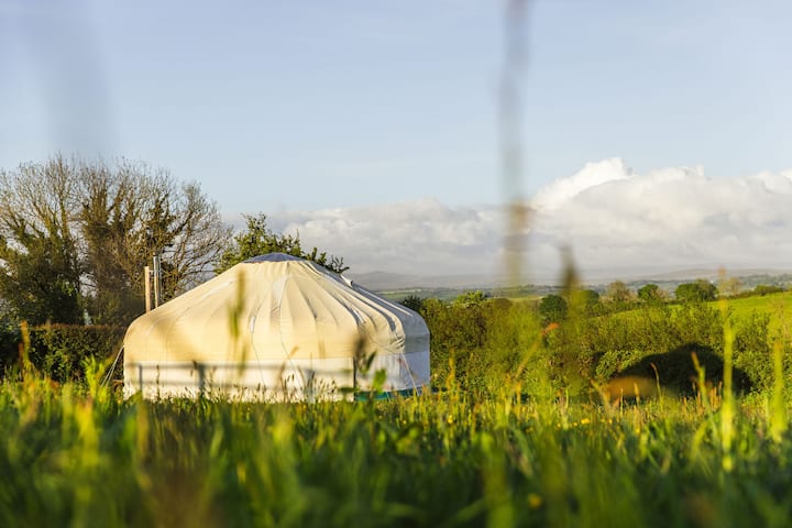 Great Links Yurt At Devon Yurt, Borough Farm - Tavistock