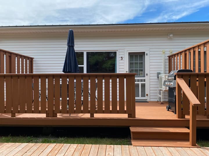 Walking To Beach - Parkside Cozy Suite #3 - プリンスエドワードアイランド州