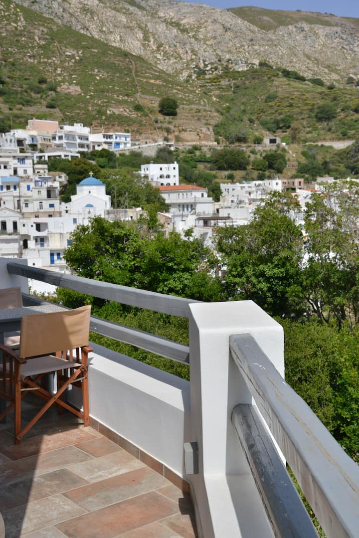 Ανατολή-East - Naxos