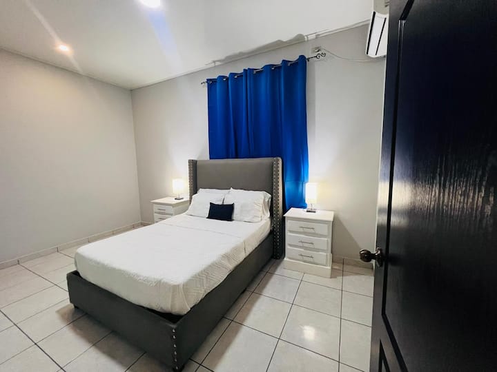 Apartamento Minimalista A - Choloma