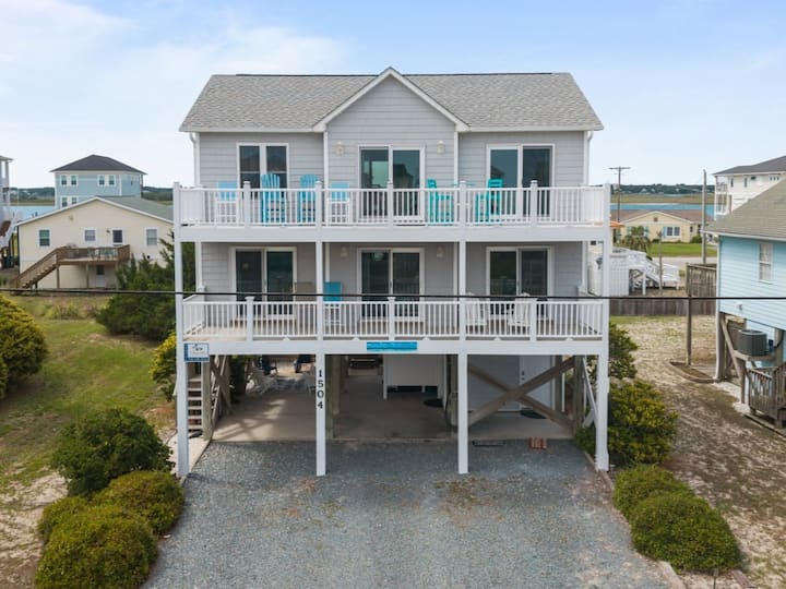 Water Views | Upgrades | Beach Access Nearby - Topsail Beach, NC