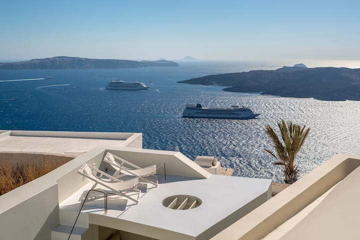 Villa Sepia, Heated Private Pool, Caldera View - Santorini