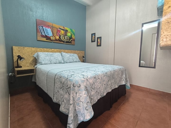 Acogedor Y Céntrico Apartamento Con Cama Queen - Olintepeque
