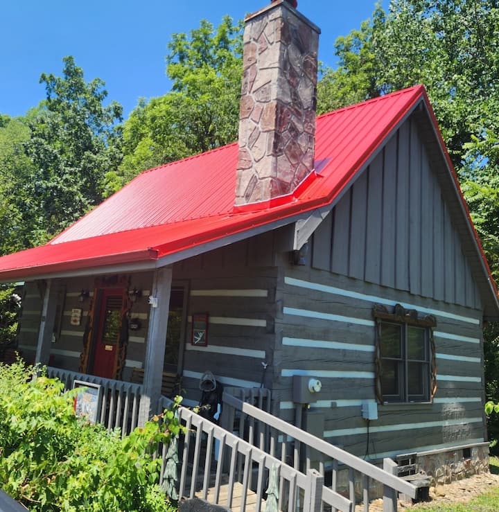 Cabin Close To Pigeon Forge In Echota Resort ! - Sevierville, TN