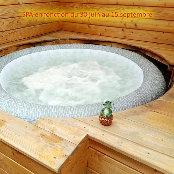 Akwaba Avec Son Spa Privatif - Aubenas