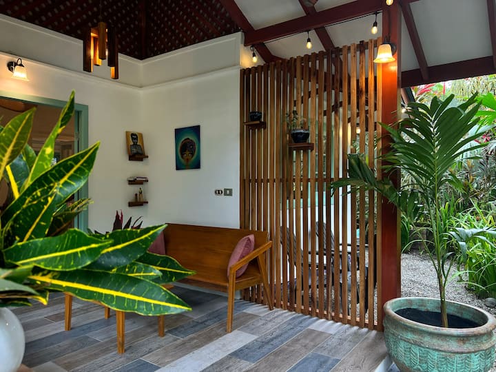 2bdr House W. Private Plunge Pool In Jungle Garden - Costa Rica