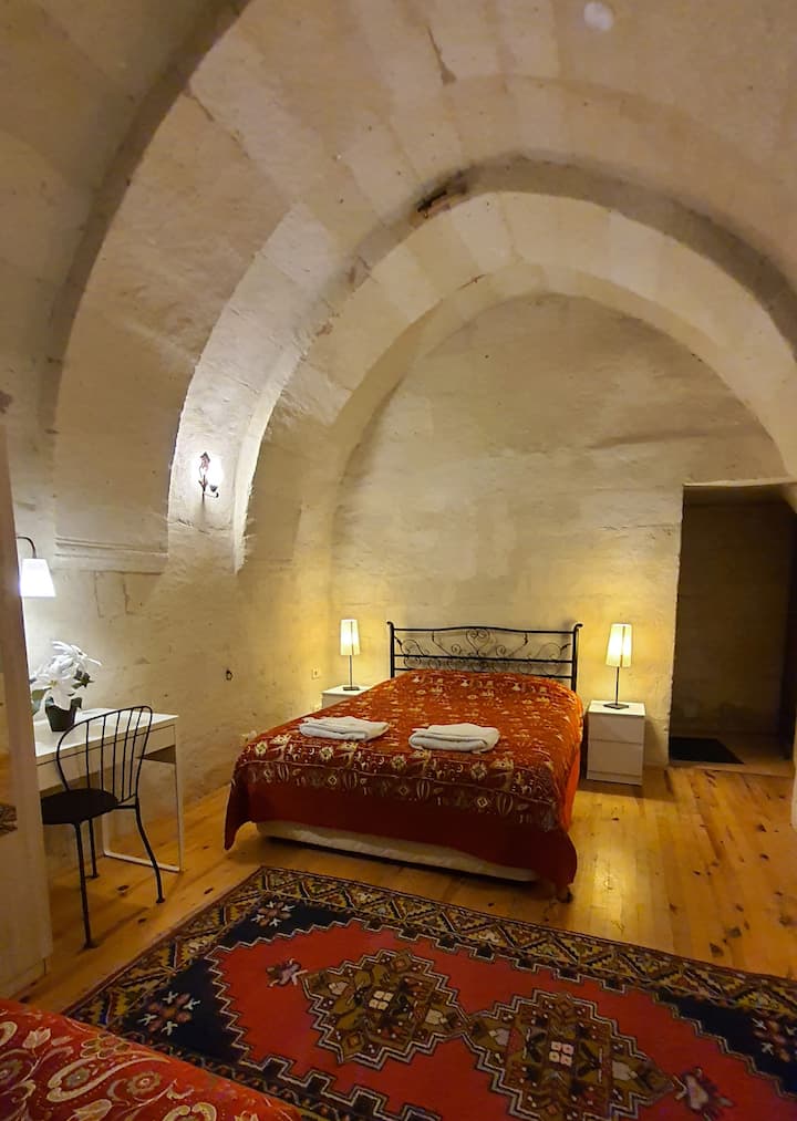 Single  /Arch&cave Rooms @Karadut Suites+breakfast - Cappadocia