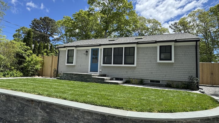 Newly Remodeled In Poppy W Ac, Only 0.3 To Beach! - Mashpee, MA