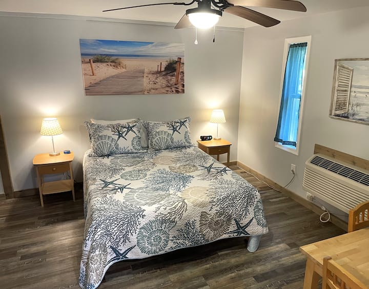 Guest Suite With Private Entrance - Delaware