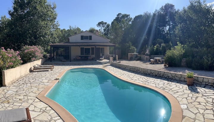 Villa, Pool, Undisturbed, Provence - Provence-Alpes-Côte d'Azur (PACA)