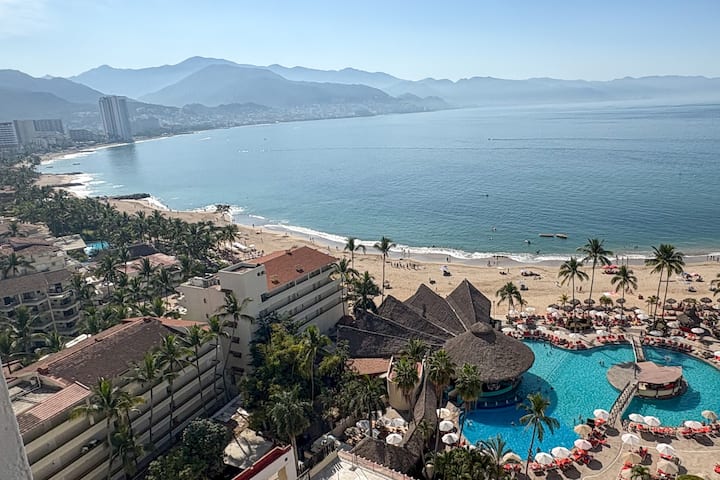 Amazing Ocean View! Access To The Pool & The Beach - Puerto Vallarta
