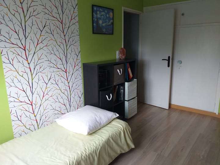 Chambre 3 Lits Séparés Simples - Amnéville