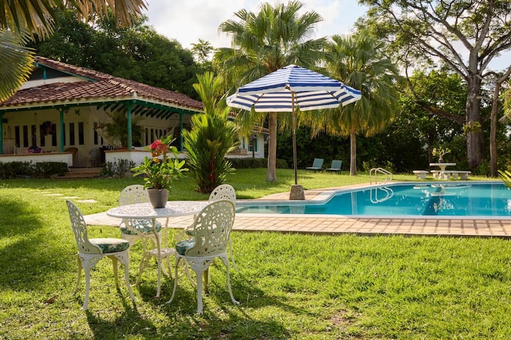 Finca Gualanday - Puerto Triunfo