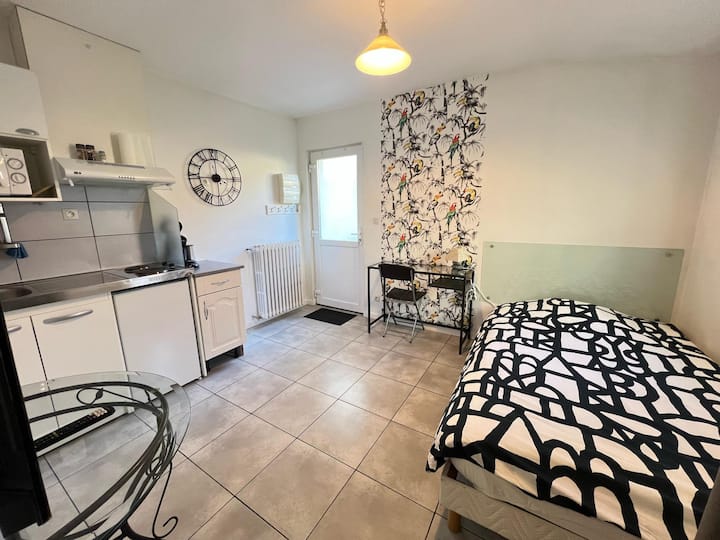 Studio 3 Confort Stationnement Gratuit Dans La Rue - Reims