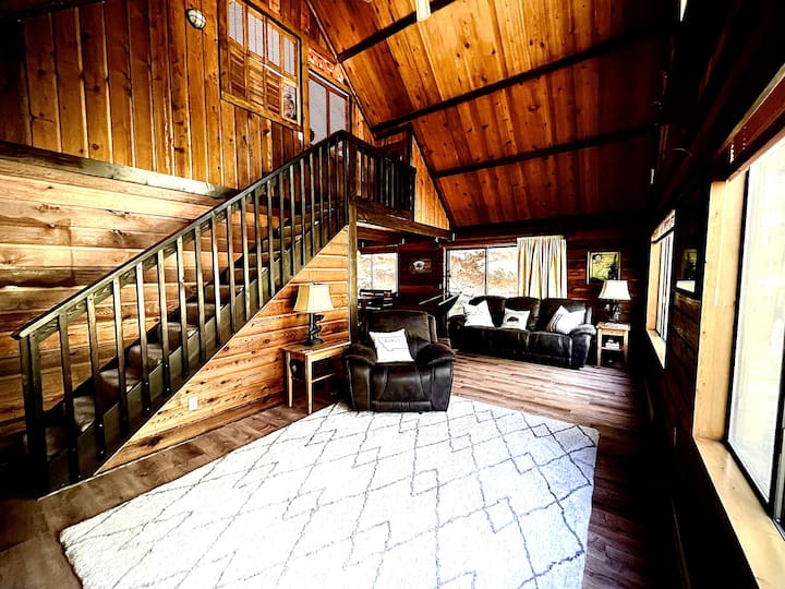 Going-to-the-sun Inn | A-frame 5 Min To Glacier Np - West Glacier, MT