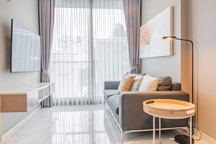 Delux Two Bedrooms Family Home A- Nana Bts 5mins - Bangkok
