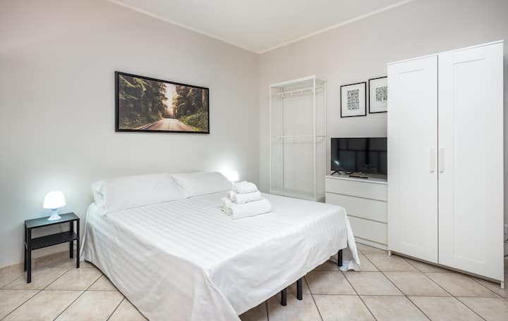 Travelershome Ciampino Suite - Ciampino