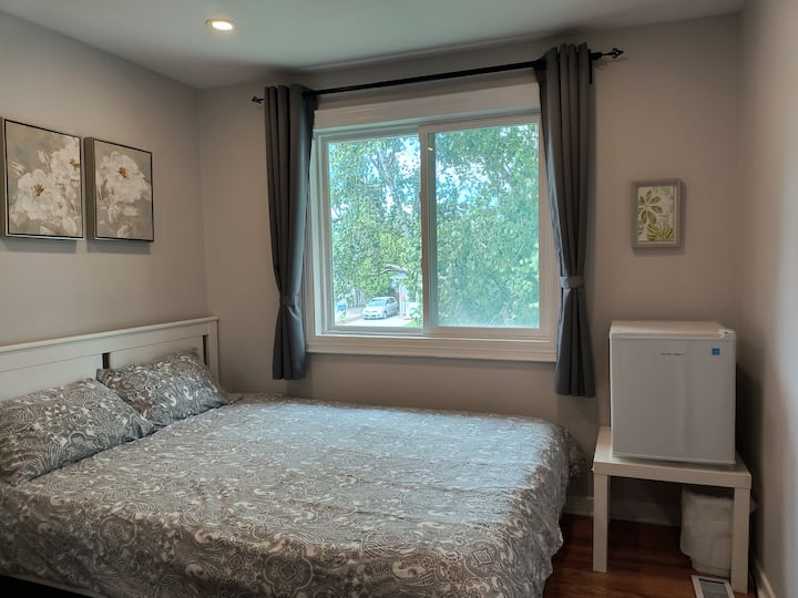[2]comfortable Private Room On The Second Floor - Mississauga