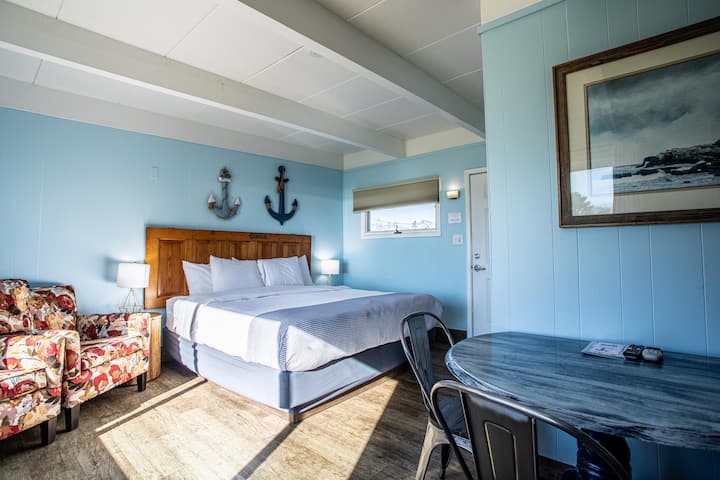 Room 108 - Door County, WI