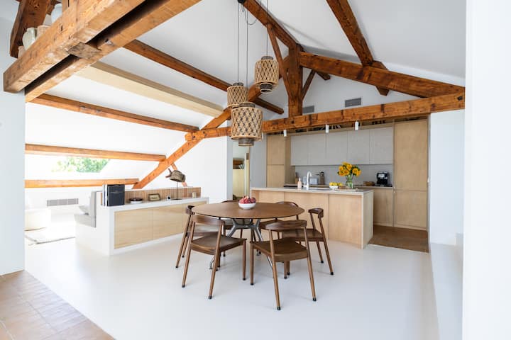 Loft Provençal 100m2- Aix Centre Historique, 3 Ch - Aix-en-Provence