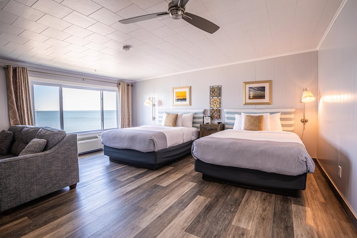 Room 204 - Door County, WI