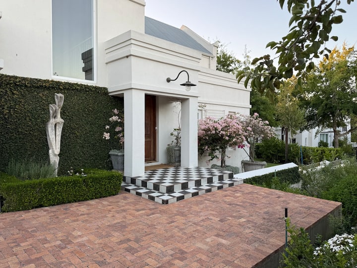 Luxury Home At De Zalze Wine And Golf Estate - Stellenbosch