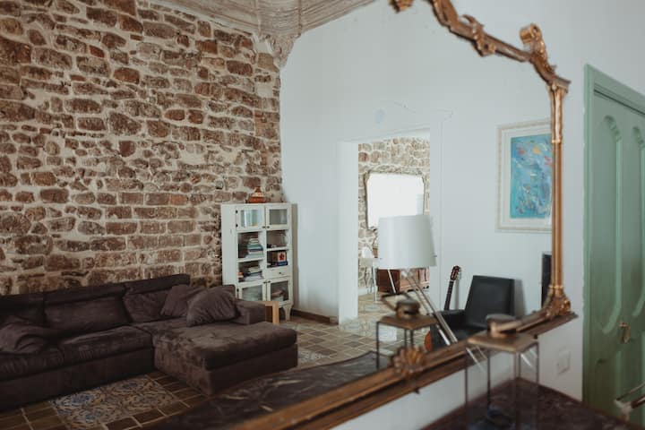 Just Like At Home - Palerme