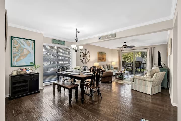 Location! Walk Tothe Beach, Dining And Shopping. - Hilton Head Island, SC