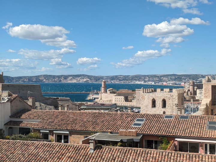 Charmant T3 Avec Vues: Mer Et Notre-dame. Clim - Marseille
