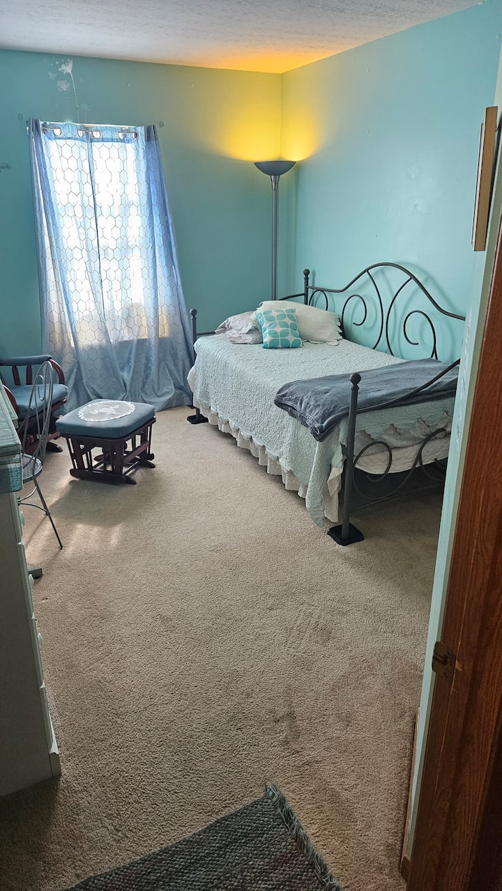 Enchanting  And Charming - Columbus, OH