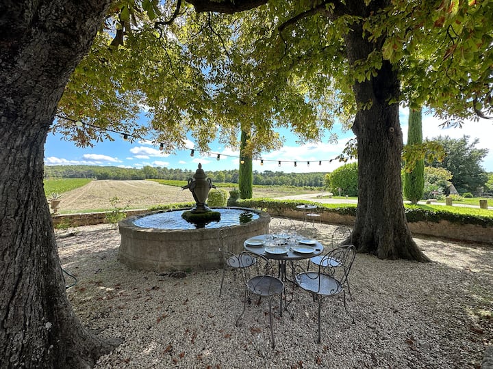 Maison Des Fontaines - Vignoble Château Barbebelle - Rognes