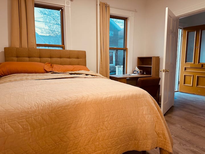 Mit And Harvard  Very Close Separate  Bathroom - Cambridge, MA