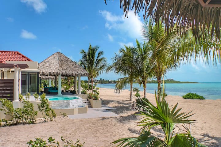 Stunning Waterfront Villa For Couples! - Turks and Caicos Islands