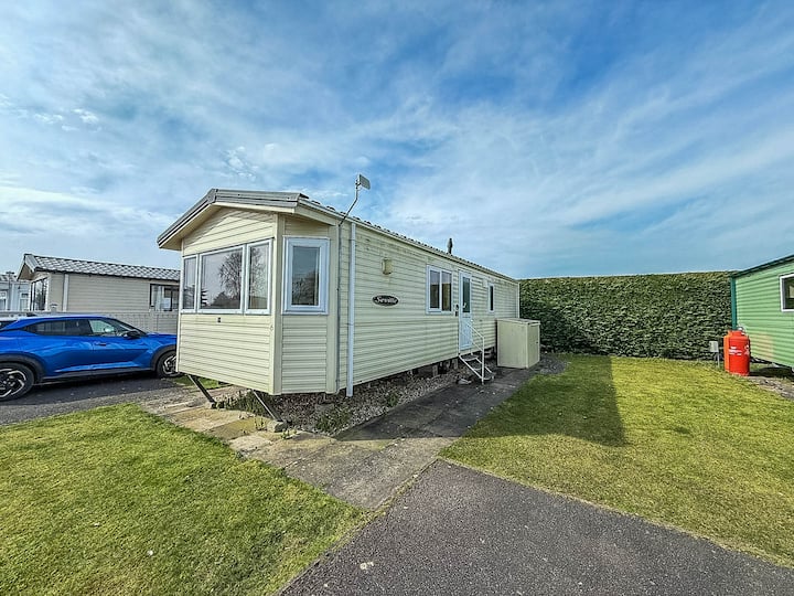 Great 6 Berth Caravan For Hire At Southview Holiday Park Ref 33006m - 링컨셔
