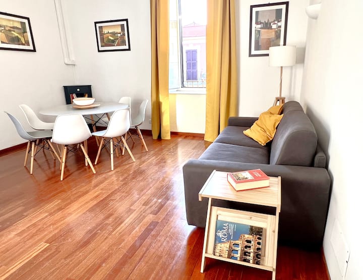 La Piccola Terrazza In Vaticano (Otranto Terrace) - Rome