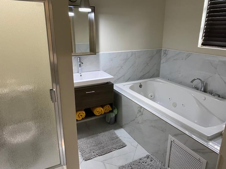 The Perfect Hideaway - Nassau