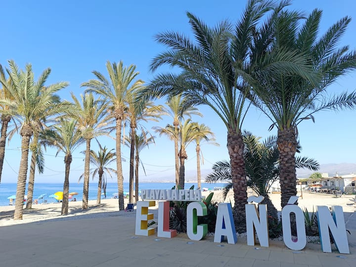 Precioso Y Amplio Apartamento Con Vistas Al Mar - Motril