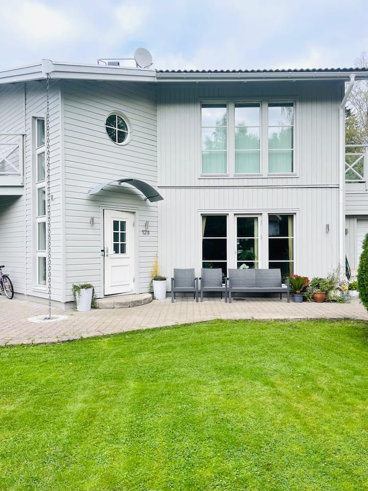 Luxury Villa 15 Minutes From The City For 8 People - Vallentuna