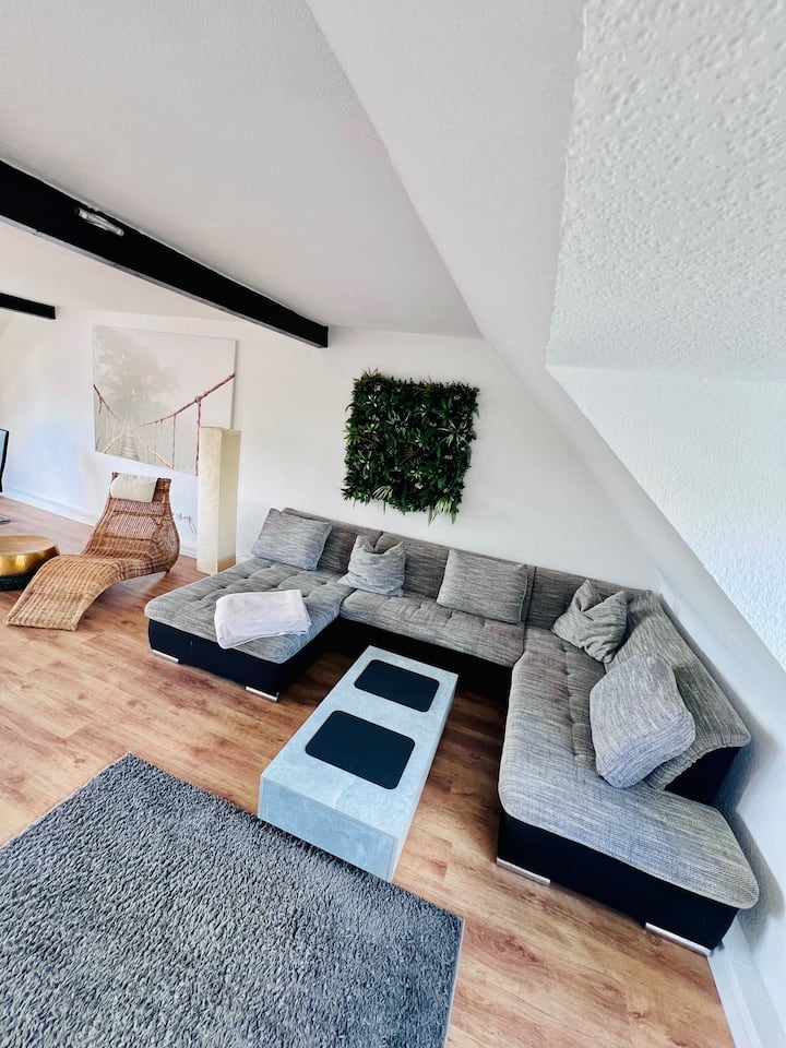 Charmante Maisonettewohnung Im Herzen Von Krefeld - Krefeld