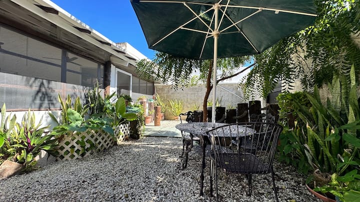 Casa Con Jardín A Una Esquina De La Playa - Puerto Morelos