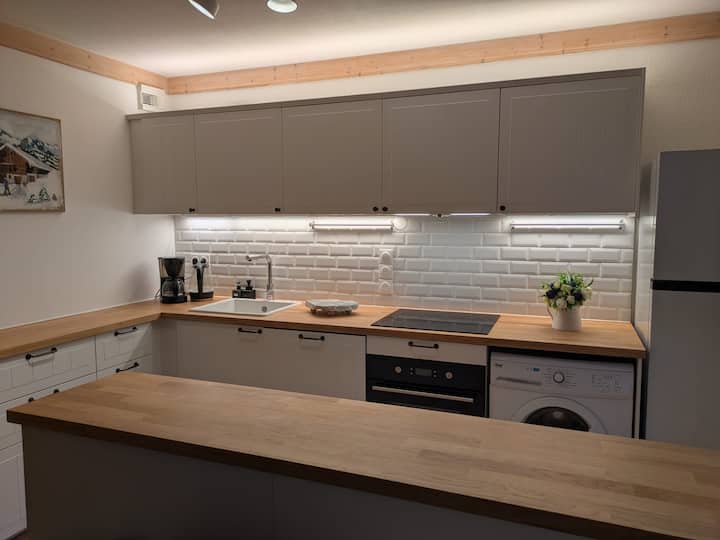 Large (63m2) Ski Apt 250m To Télécabine W/ Parking - Saint-Gervais-les-Bains