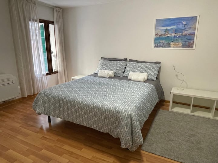 Nice And Cosy Apartment 2 Minutes From Biennale - Venecia