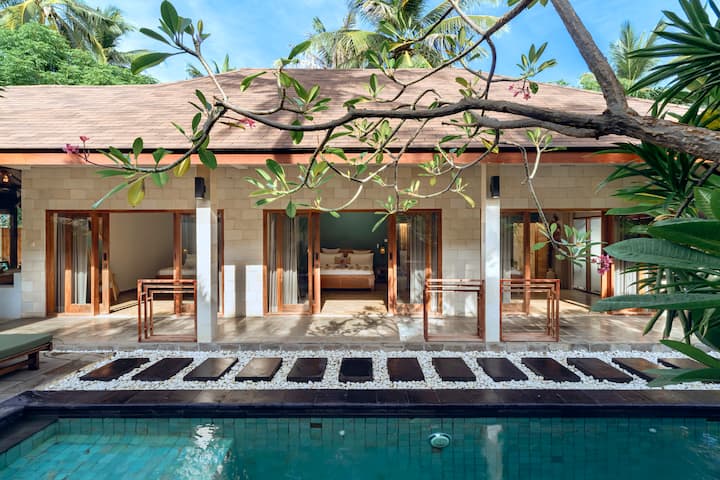3br Pool Villa: Free Bikes, Breakfast, Gym&tennis! - Gili Islands
