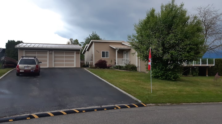 Suite à éNergie Solaire Chez François Et Lorraine - Salmon Arm