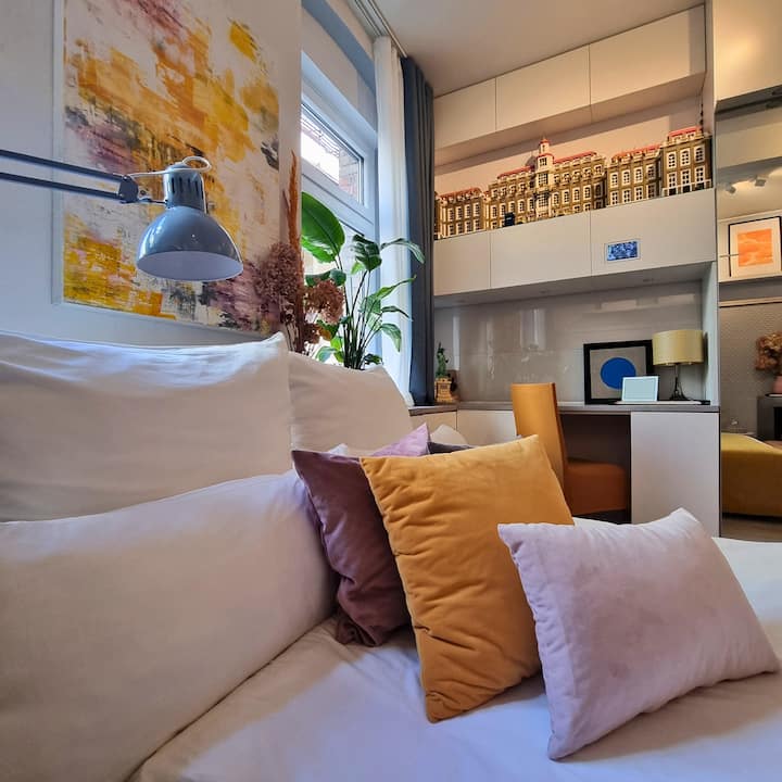 Zentrale Oase | Moderner Altbau | 24qm - Stuttgart