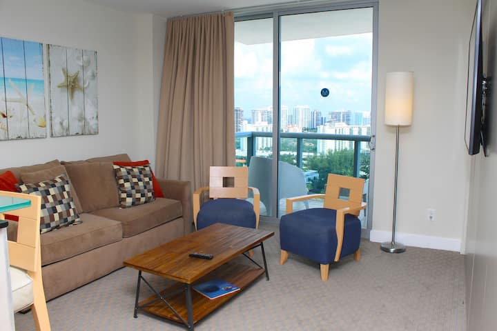 Marenas Resort 2305 - Sunny Isles Beach, FL