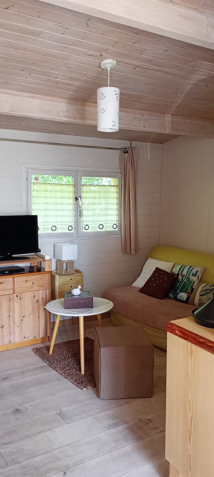 "Le Refuge", Joli T2 Cocoon En Rez De Jardin - Pernes-les-Fontaines