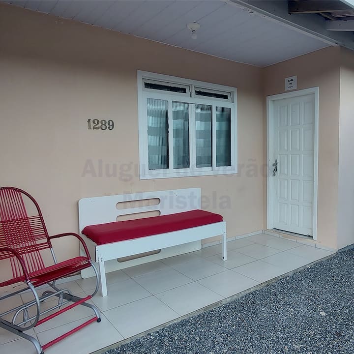 Casa Veraneio Em Bombas, Bombinhas,sc - Bombinhas