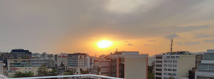 Un Penthouse Avec Bureau à Domicile à La Station De Métro Fix - Athènes
