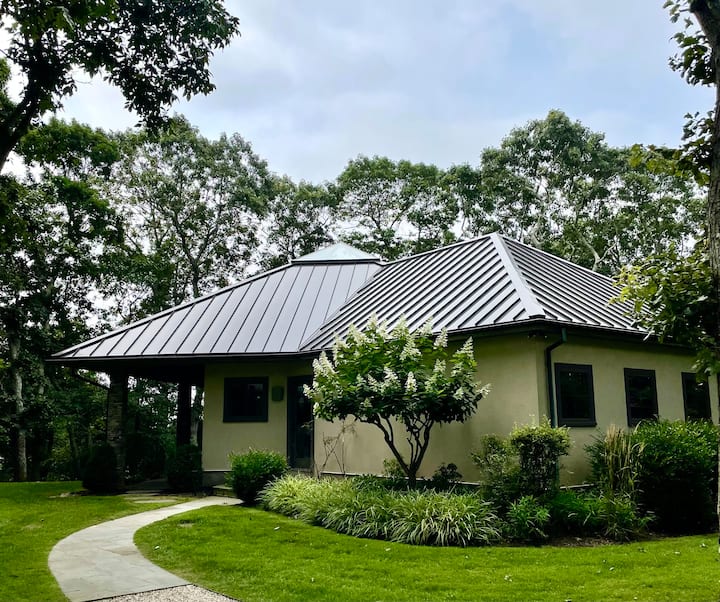 Hither Hills - Pristine & Modern Bungalow - Montauk, NY